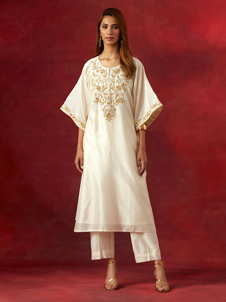 Off white embroidered yoke kurta set – Anantaalife